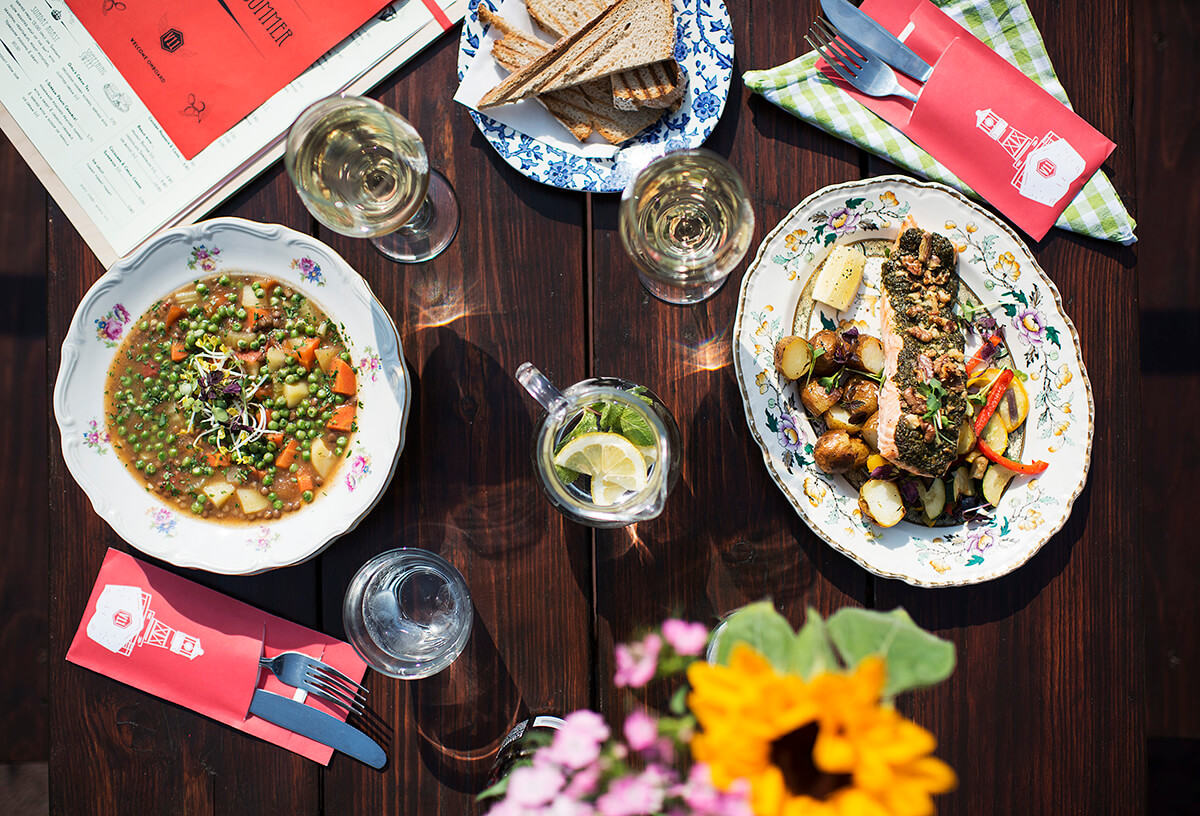 Over Ons - Vessel 11